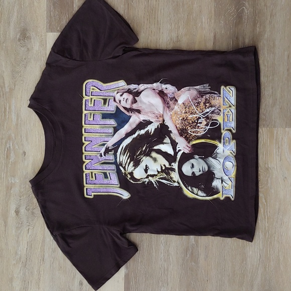 MAD Engine | Shirts & Tops | Jlo Jennifer Lopez Girls Graphic Tshirt ...
